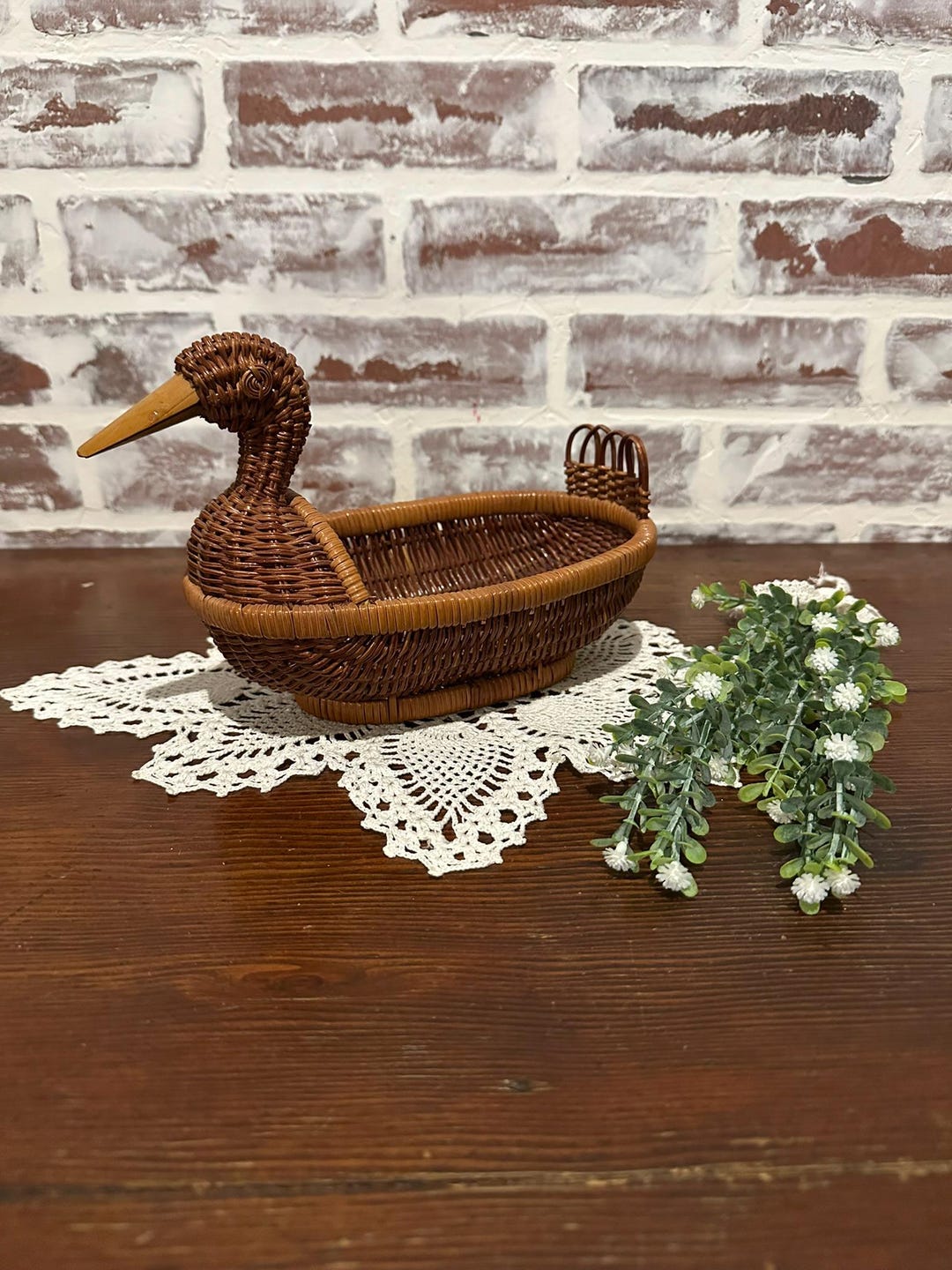 Vintage Swan Duck Goose Bird Brown Rattan Woven Wicker Basket | Vintage ...
