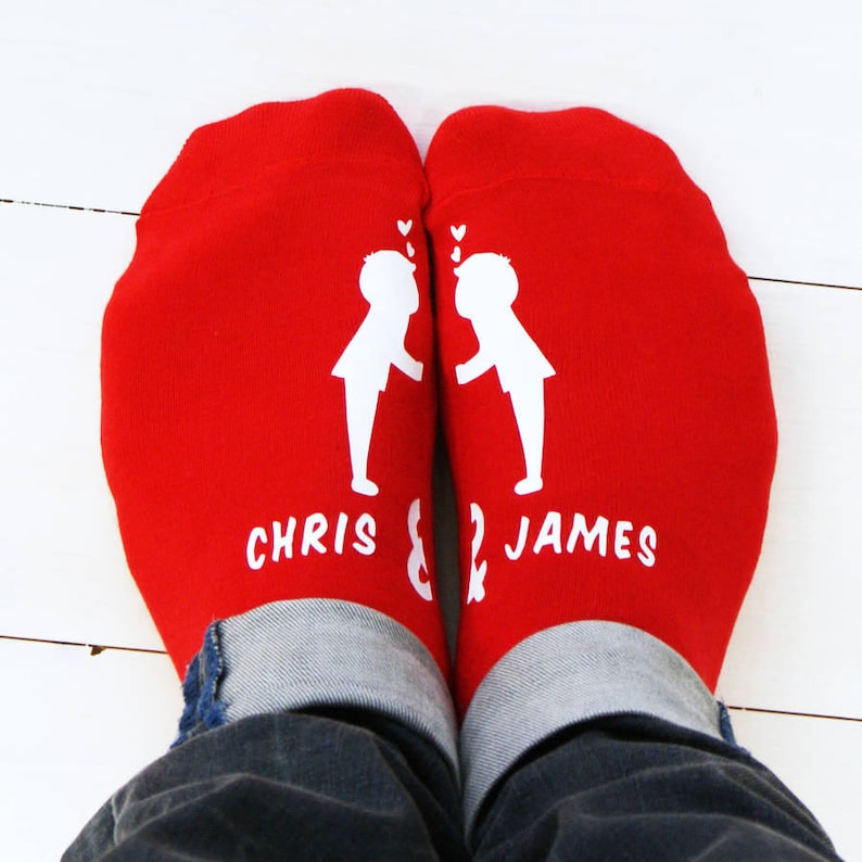 Kissing Couple Kissing Couple Socks Valentines Day Socks - Etsy UK