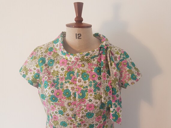 1960's 'Evelyn-Eve' Ivory, pink, green & turquoise fl… - Gem 1960's 'Evelyn-Eve' Ivory, pink, green & turquoise fl… - Gem