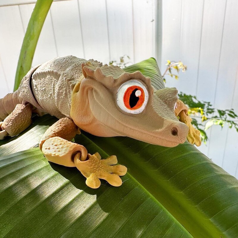 Gecko Figurine - Etsy Australia