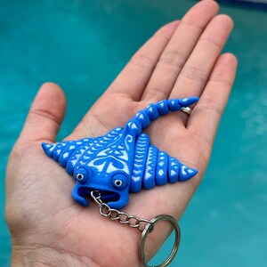 Mini Manta Ray Keychain - Etsy