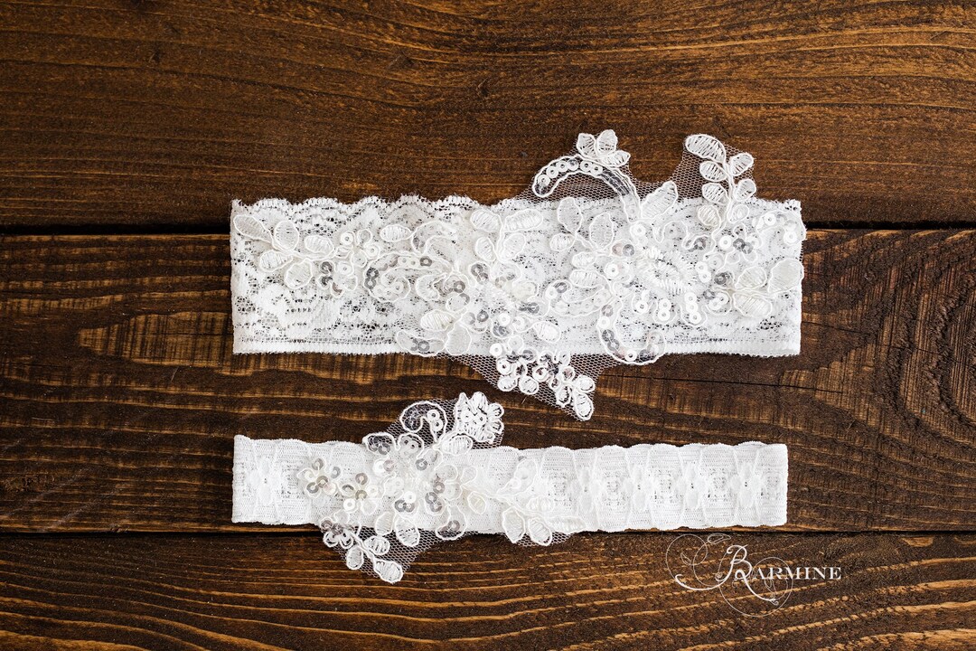 Lace Bridal Garter, Wedding Garter, Stretch Lace Garter Set in off ...