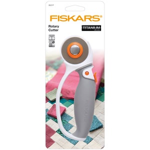 Fiskars Rotary Cutter Titanium Softgrip® 60mm or 45mm Quilting Tool ...