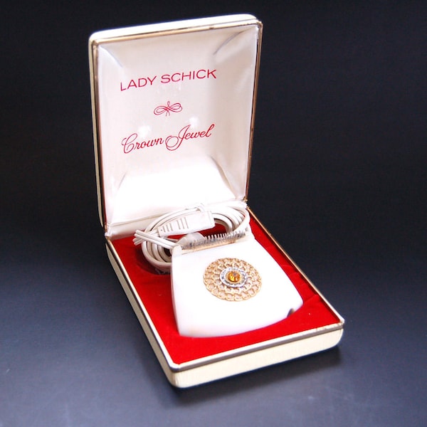 Lady Schick - Etsy