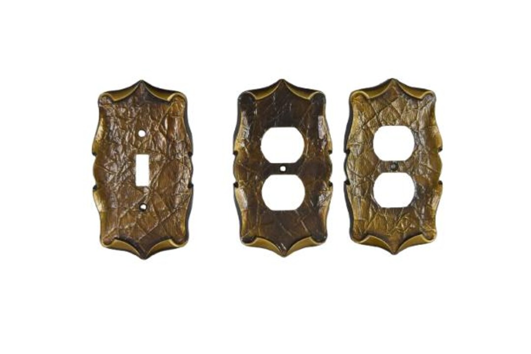 3 Amerock Toggle & Receptacle Wall Plate Covers | Carriage House Design ...