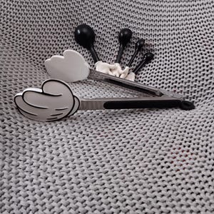 Mickey Mouse Kitchen Utensils Mickey's Glove 9 1/2 Tongs and Measuring ...