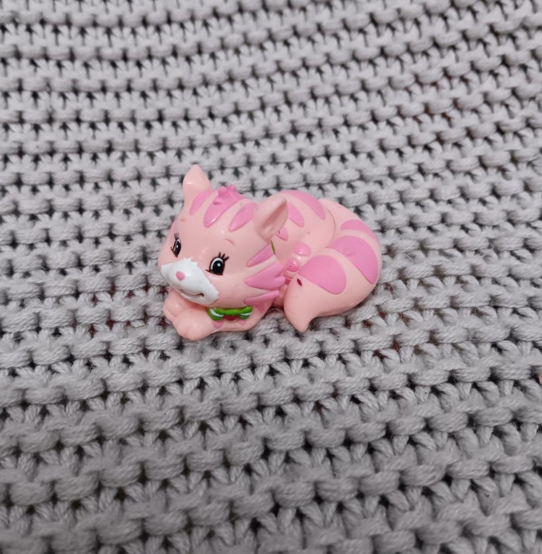 Strawberry Shortcake Little Pink Pet Kitten Custard PVC Figure C. 2002 ...