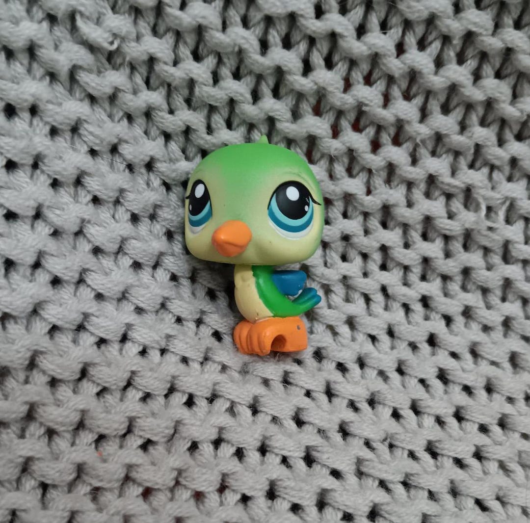 Littlest Pet Shop LPS Little Green Parakeet With Big Blue Eyes - Etsy
