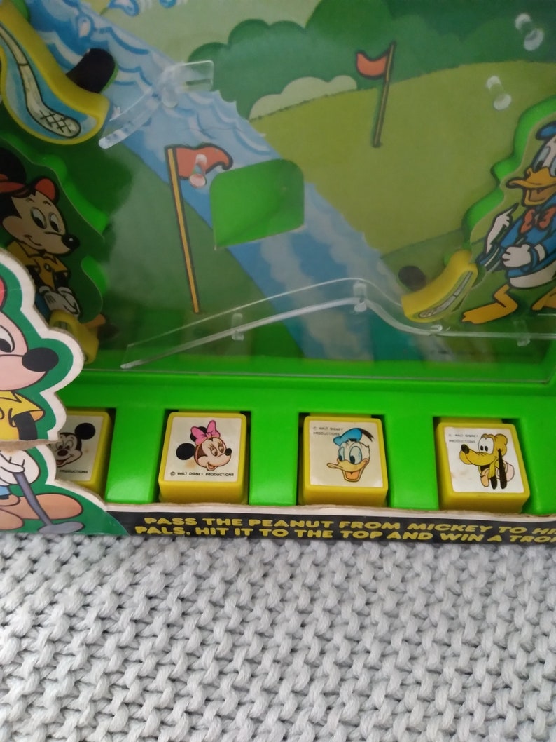NRFB Vintage Walt Disney's Mickey Mouse Peanut Putter Golf Pinball Toy ...