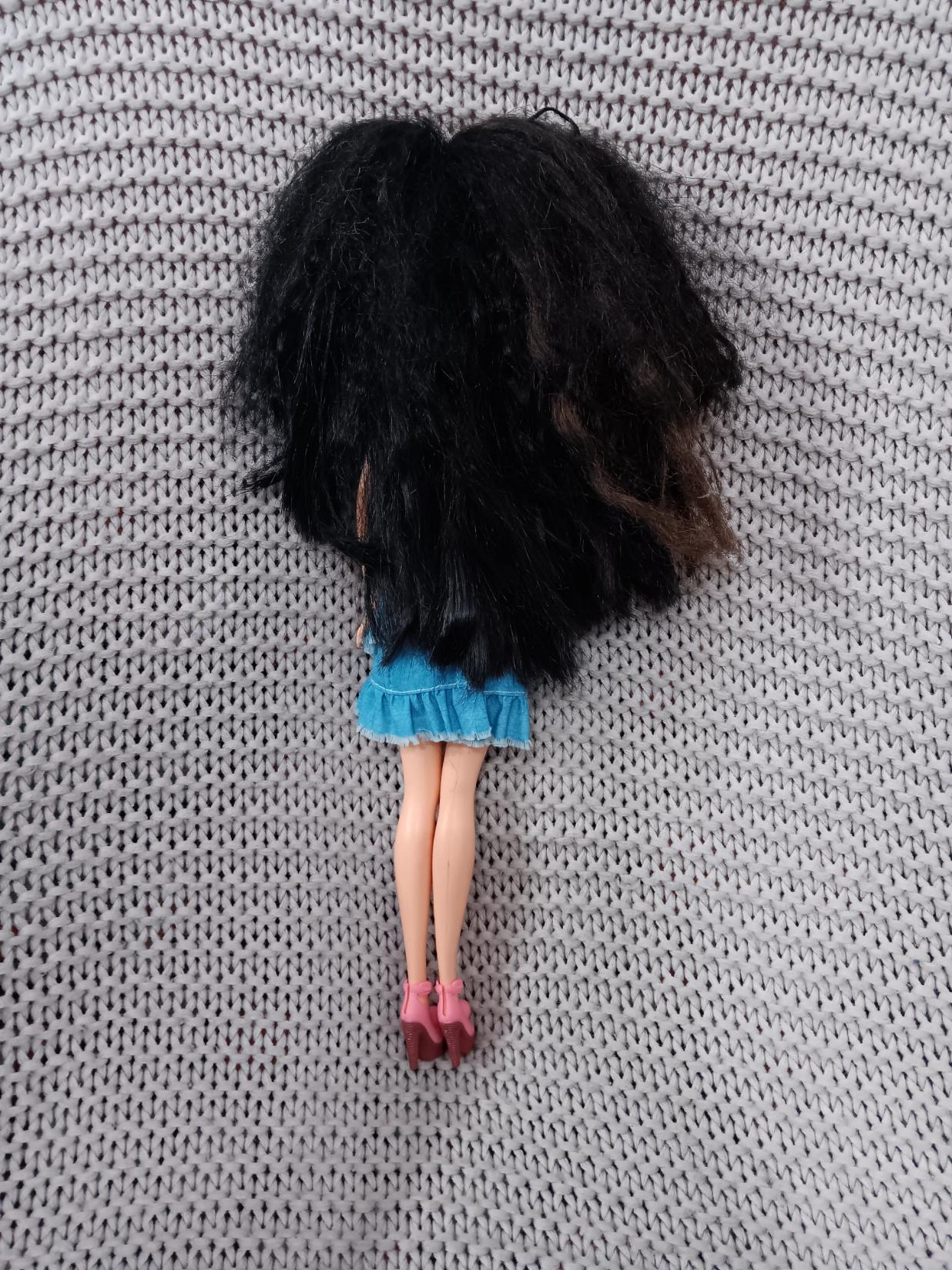 My Scene Nolee With Crimped Black Hair Wearing Red Halter Top and Denim ...