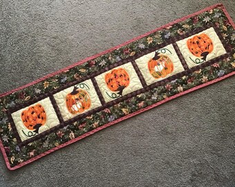 Fall Pumpkin - Hand Applique Quilted Table Runner - Etsy