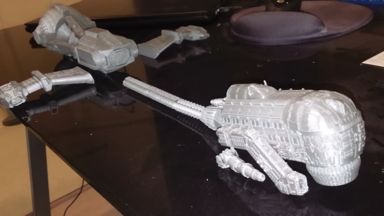 Event Horizon Spacecraft Model Kit - Etsy UK