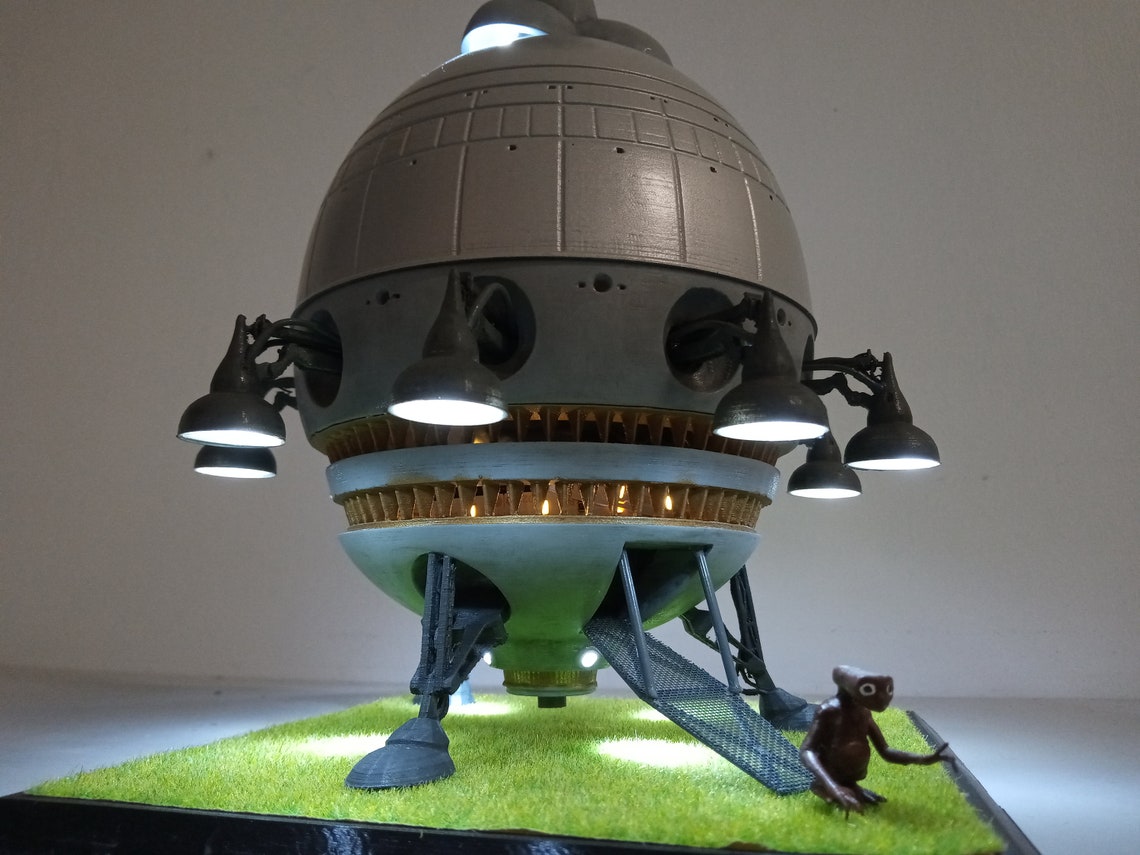 E.T. the Extraterrestrial Spaceship Midel Kit | Etsy