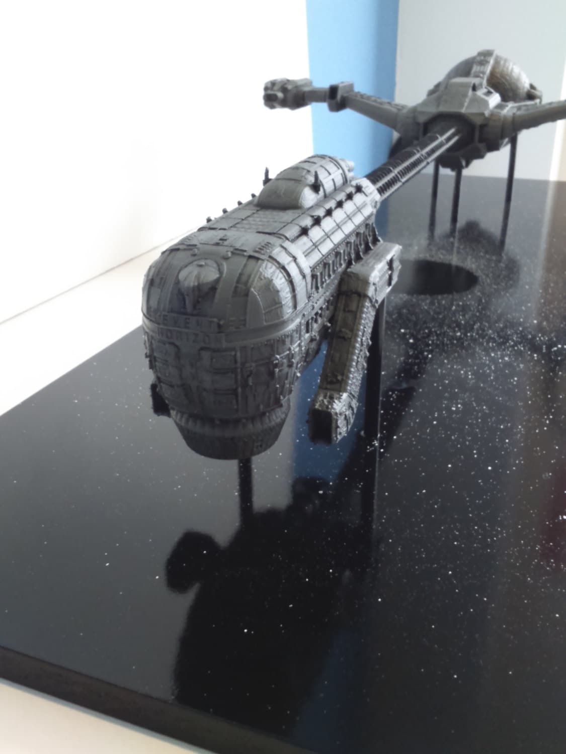 Event Horizon spaceship 1/4000 scale model | Etsy