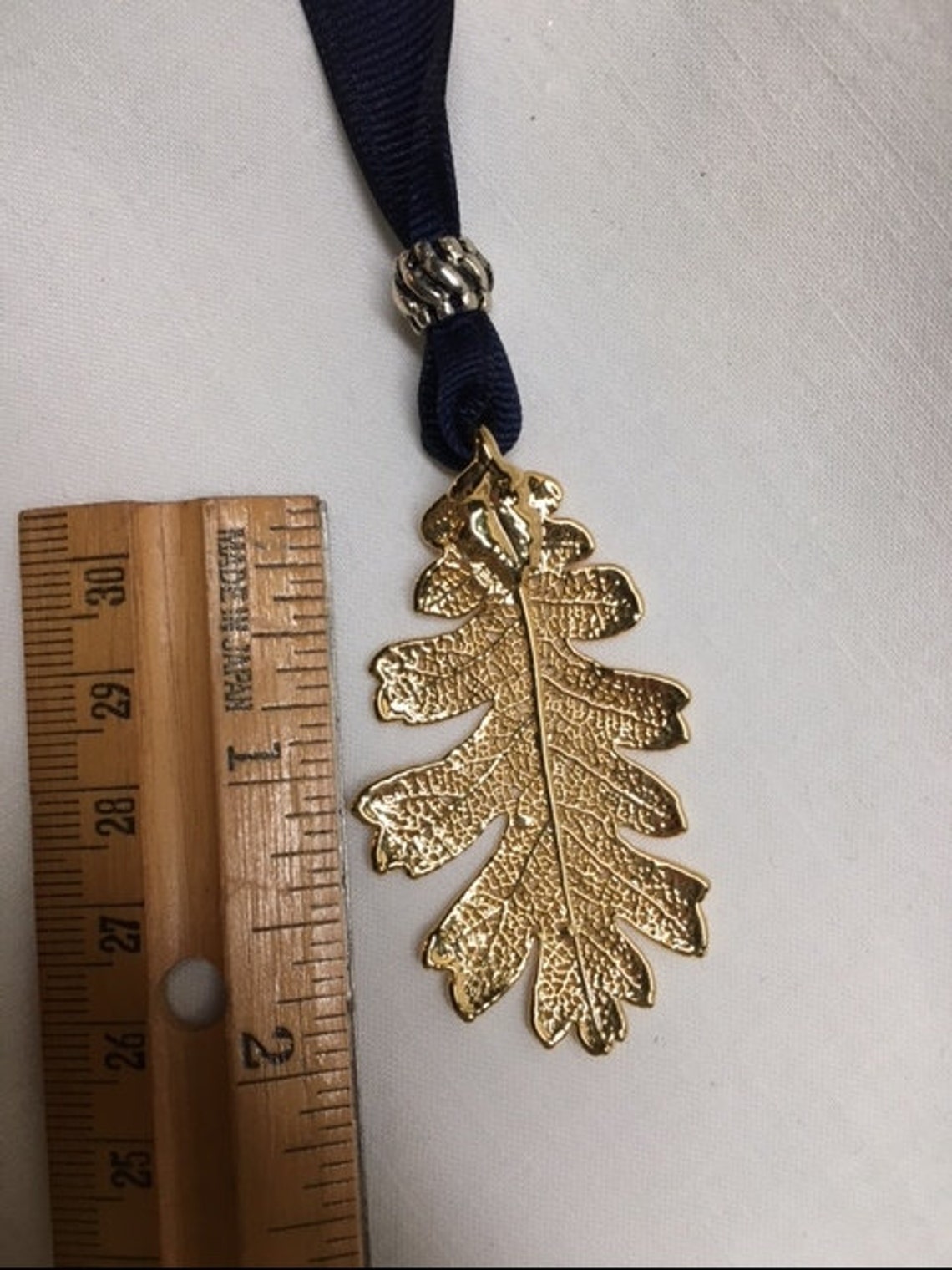 24kt Gold Oak Leaf Bookmark W/antique Silver Bead & Navy - Etsy