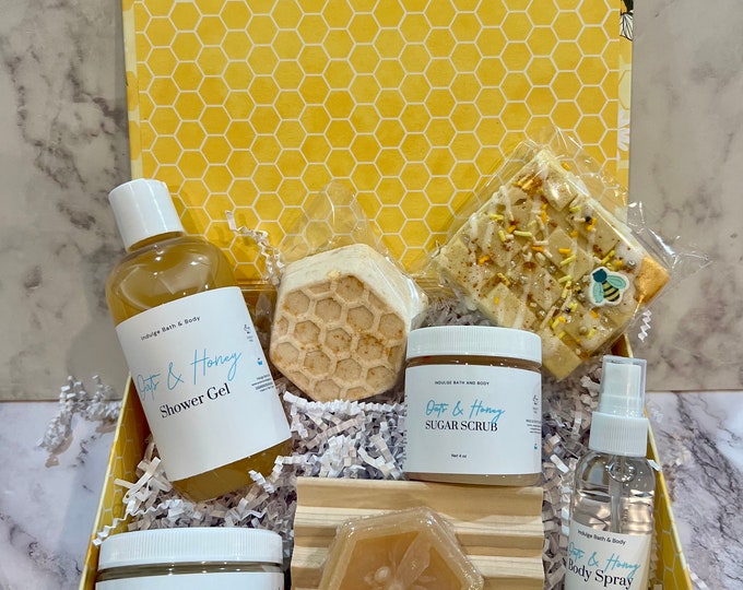 Lovely Oats & Honey Gift Box Filled With Premium Bath and Body Products ...