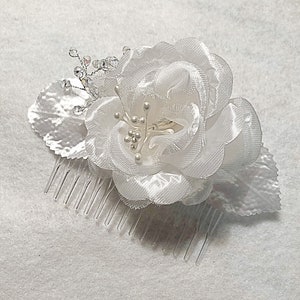 White Flower Hair Comb, Bridal Rose Comb, White Hair Comb, White Rose ...