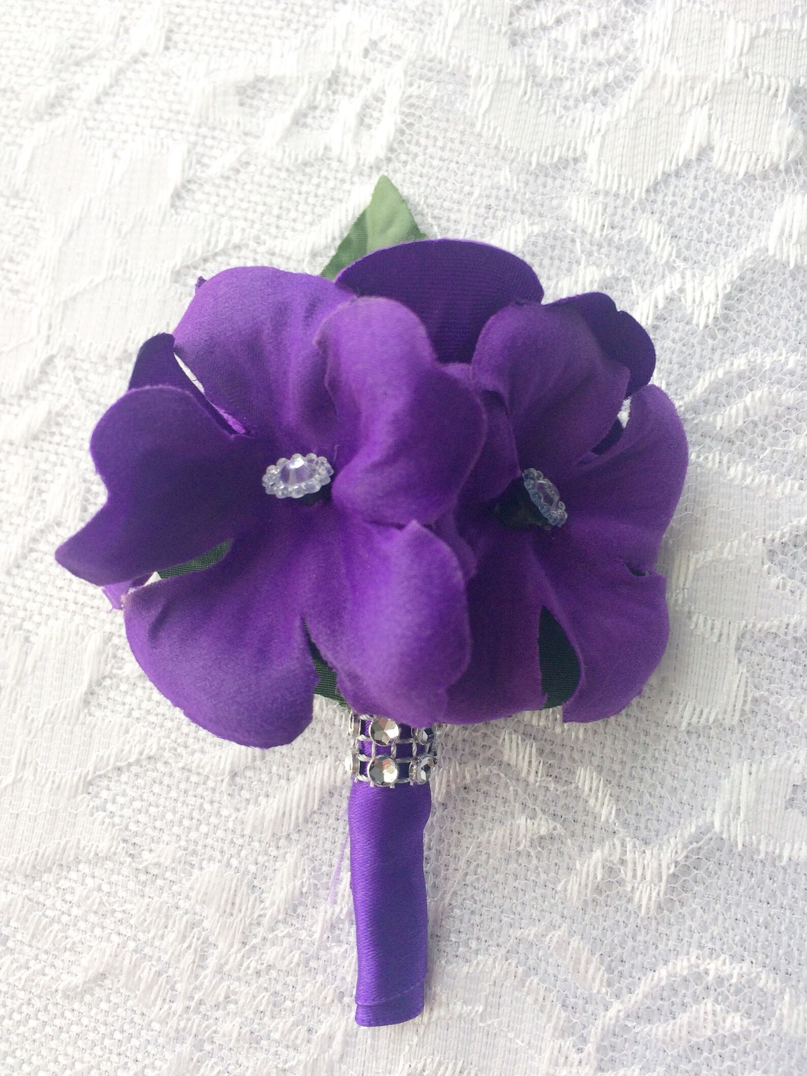 Purple Boutonniere, African Violet , Purple Lapel Pin, Violet ...