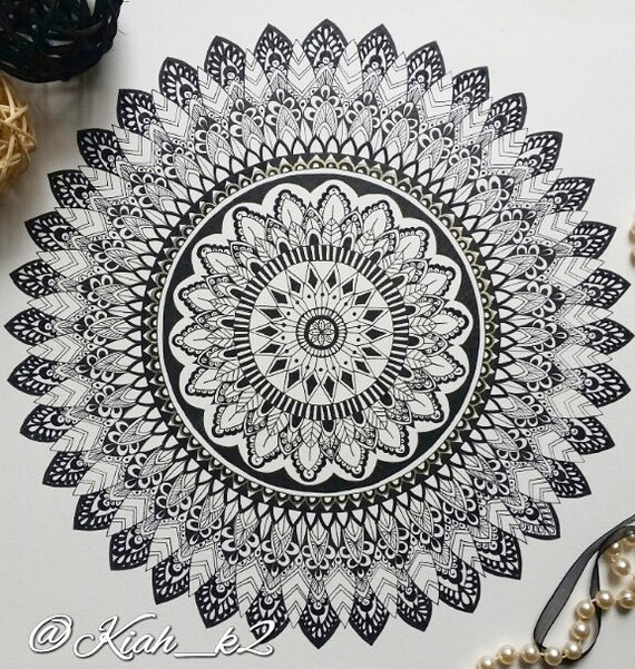 Intricate Black And White Pattern