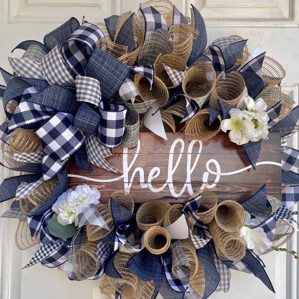 Hello Wreath - Etsy
