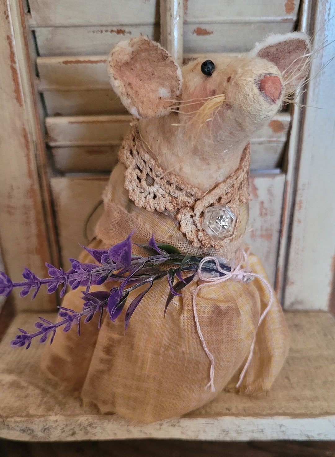 Mouse Waiting for Spring - Etsy