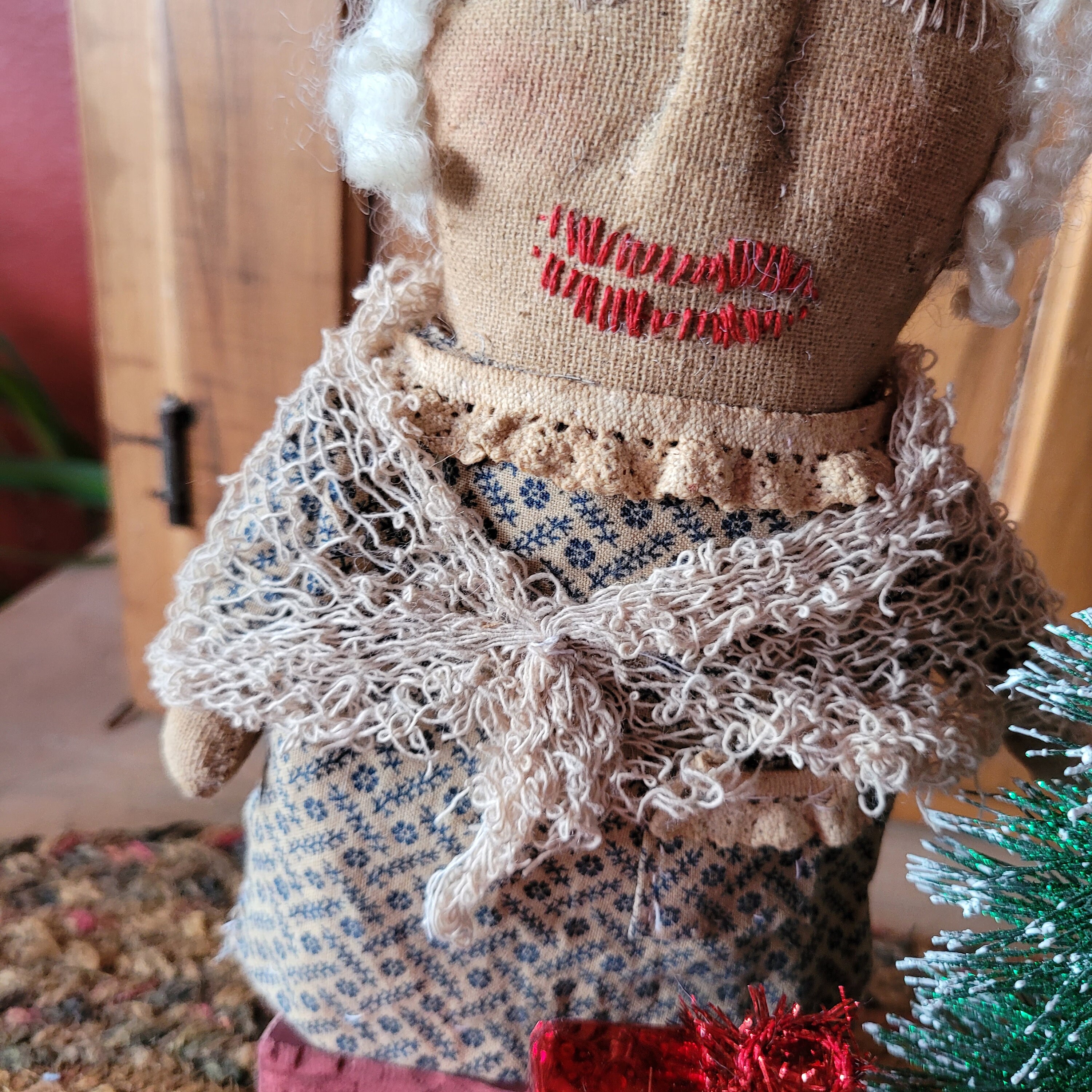 Grandma and Her Tree - Etsy