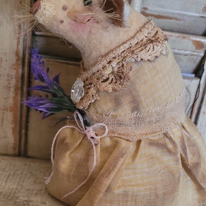 Mouse Waiting for Spring - Etsy