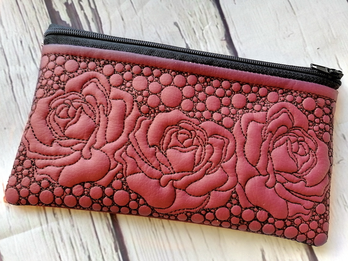 In The Hoop Cosmetic Bag Embroidery Designs Ith Bag Pattern Etsy