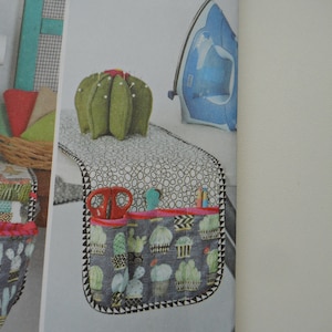 Carla Reiss Design Sewing Room Accessories Simplicity 8822 New Sewing ...