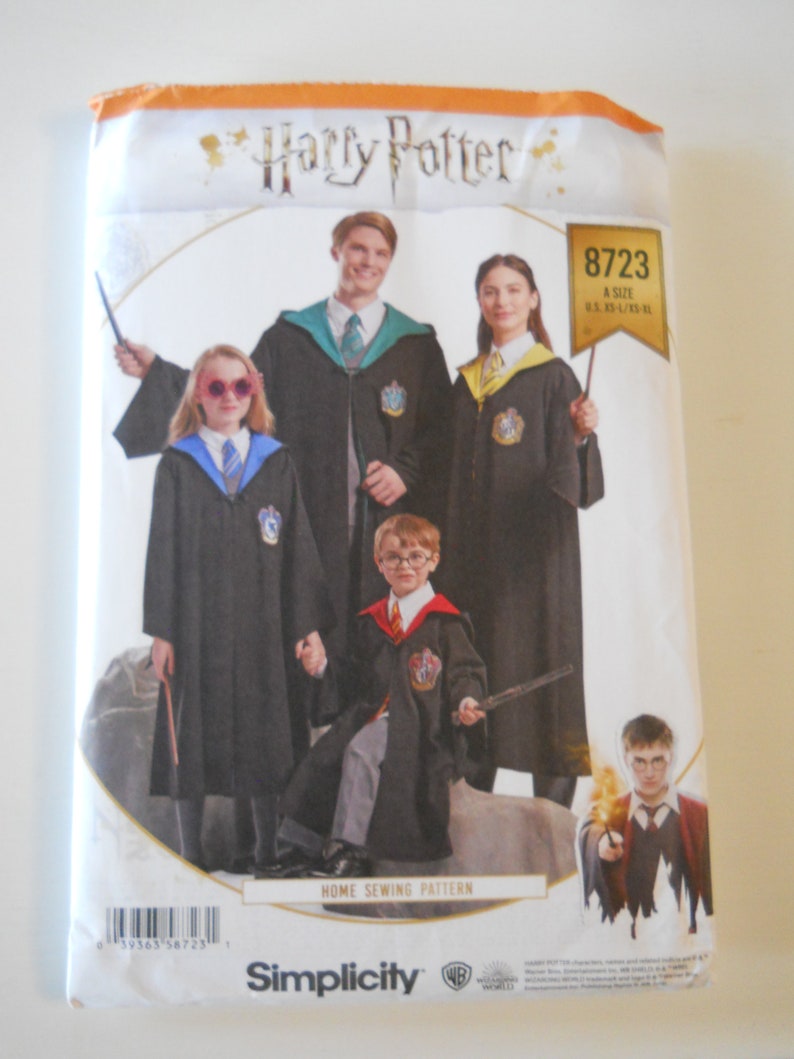 Harry Potter Hogwarts Robes Simplicity 8723 A (child XS-L and Adult XS ...