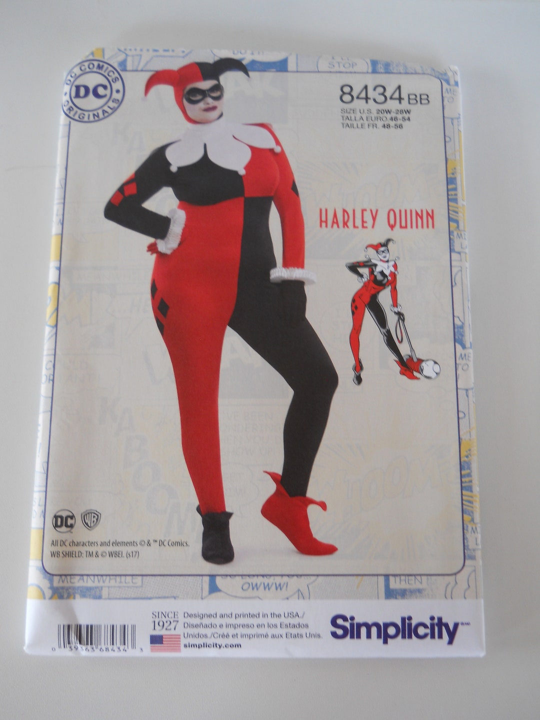 Harley Quinn Sizes 10 to 28W Simplicity 8434 AA (10-18) or BB (20W-28W ...