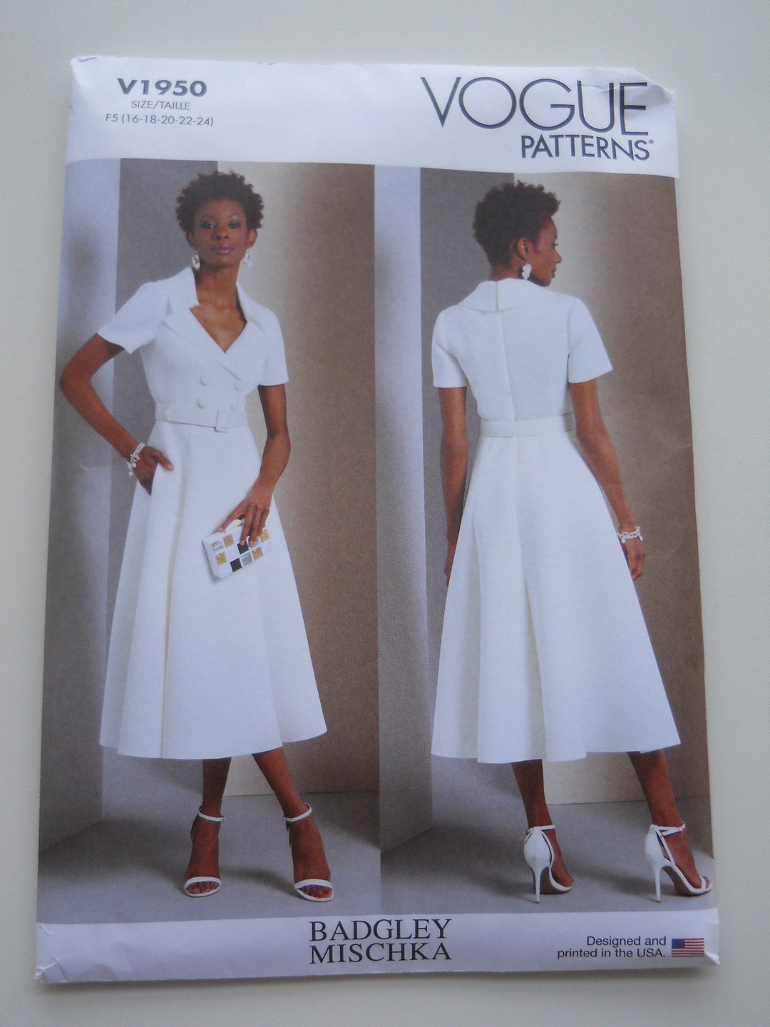 Fit-and-flare Dress Badgely Mischka Vogue V1950 A5 (6-14) or F5 (16-24 ...