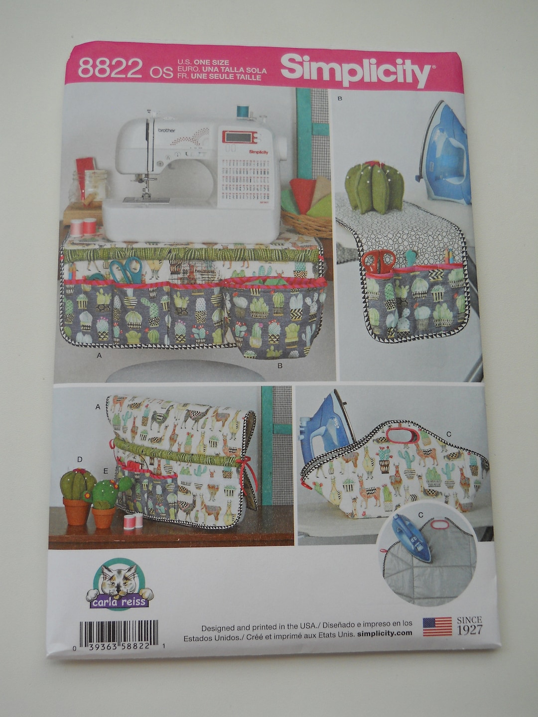 Carla Reiss Design Sewing Room Accessories Simplicity 8822 New Sewing ...