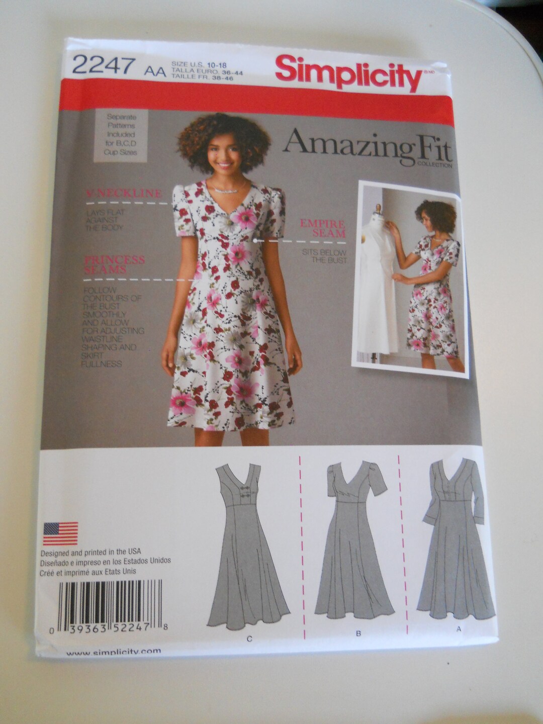 Amazing Fit Empire Waist Dress Simplicity 2247 AA (10-18) or Plus BB ...