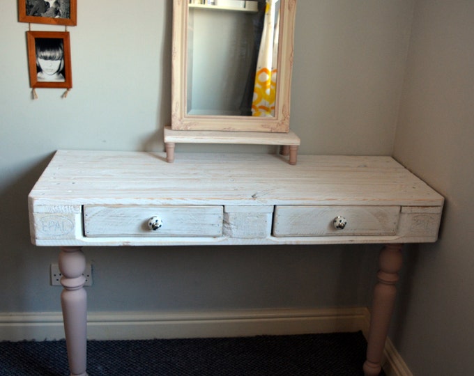 Pallet Dressing Table - Etsy UK