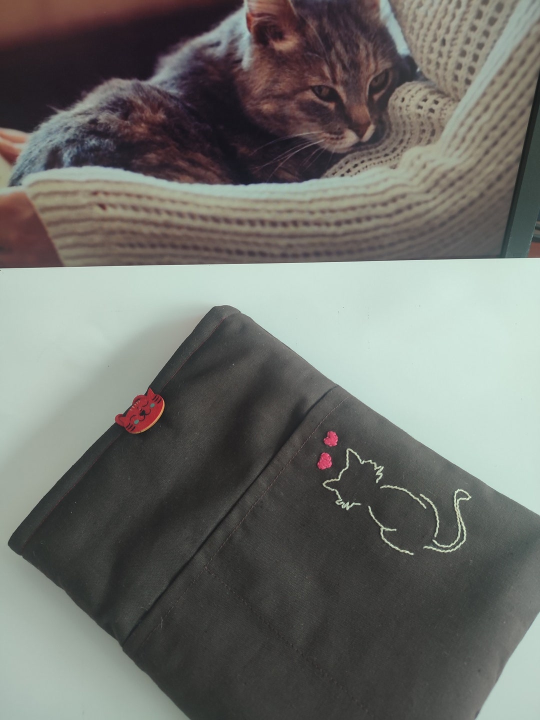 Cute Cat, Adjustable Book Cover, Cat Book Sleeve, Cute Animals, Cat ...