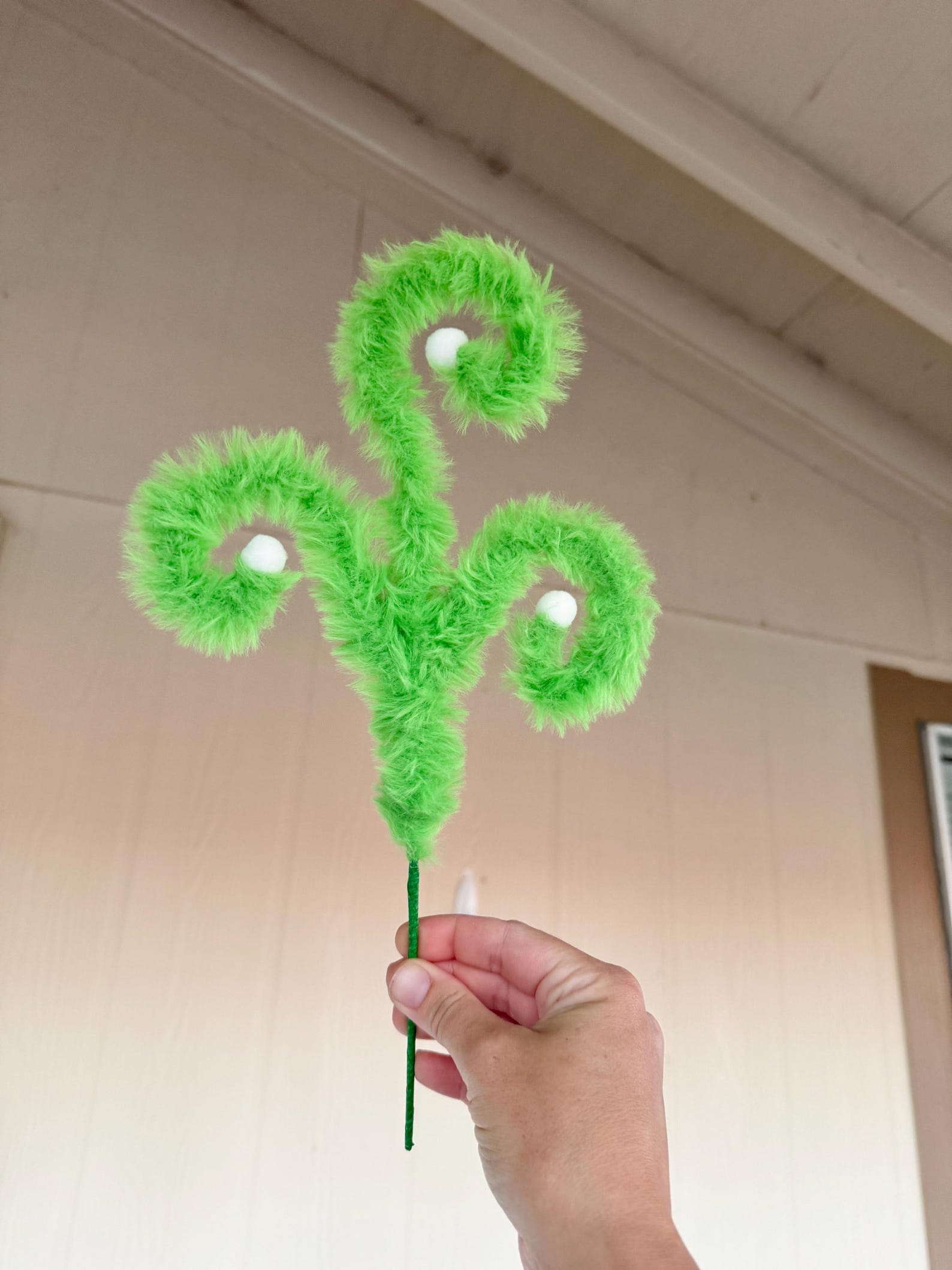 2pcs Green Christmas Picks, Green Furry Picks, Green Fuzzy Pick, Grinch ...