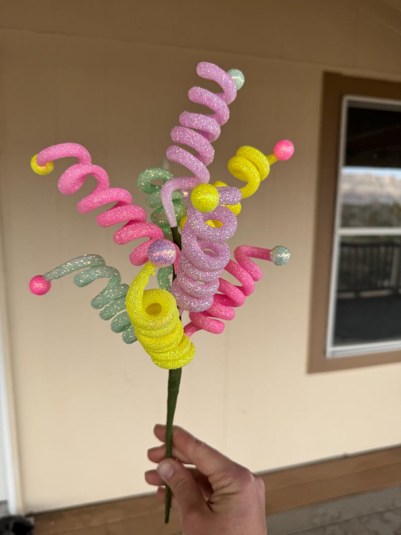 Curly Picks, Curly Wreath Picks, Spiral Picks, Curly Sprays, Picks and ...