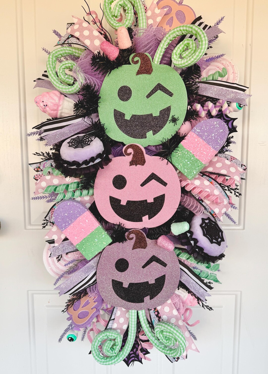 Pastel Halloween Wreath, Pastel Halloween Decor, Pastel Pumpkin Wreath ...