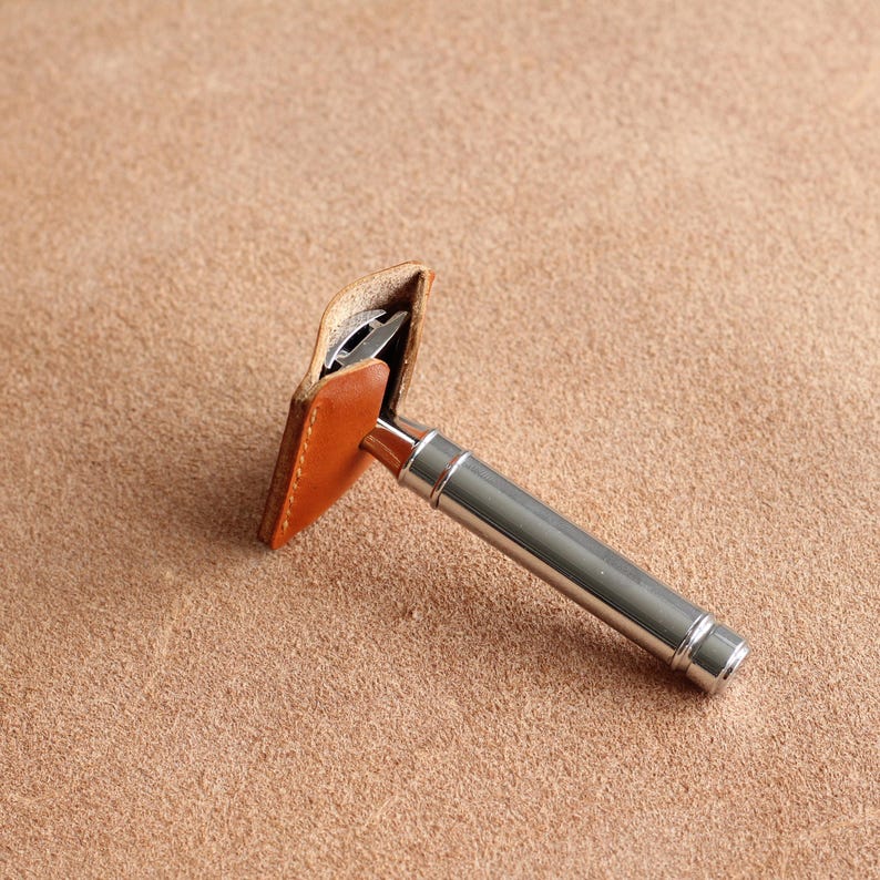 Personalised, Hand-stitched Leather Razor Cover - Etsy