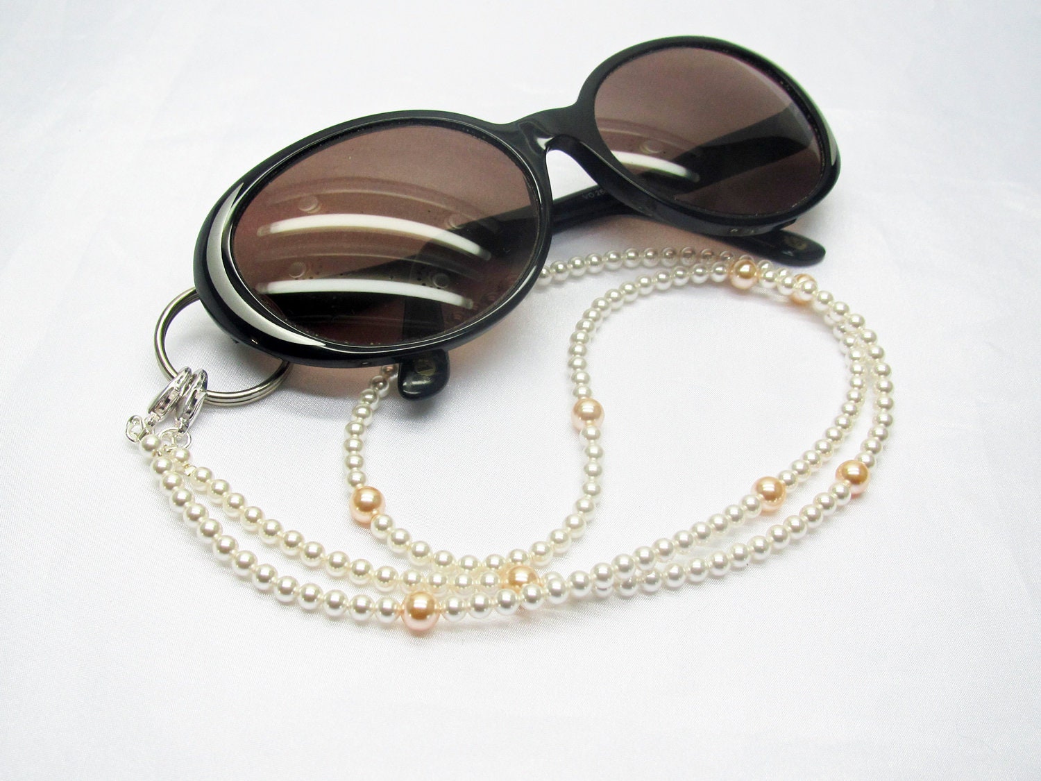 String Beaded Glasses Chain of Swarovski Glasses Necklace - Etsy