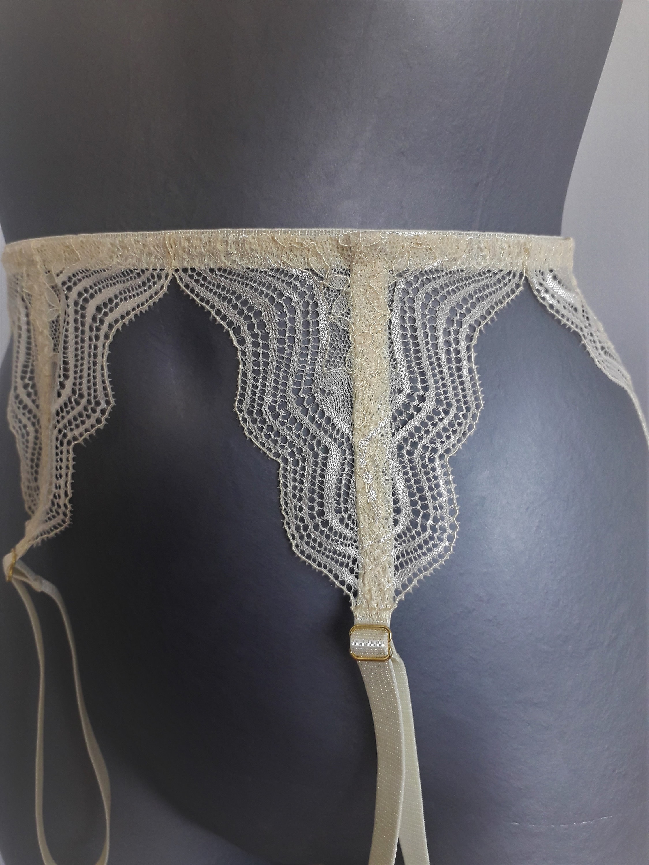 Lace garter belt Beige garter belt Strappy garter belt Sexy | Etsy