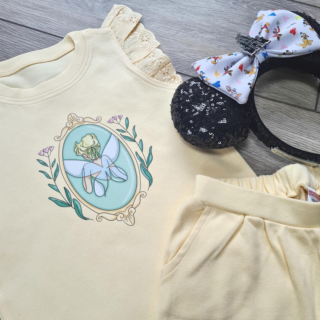 Disney Princess Mirror Frame Summer Set for Girls, T Shirt and Shorts ...