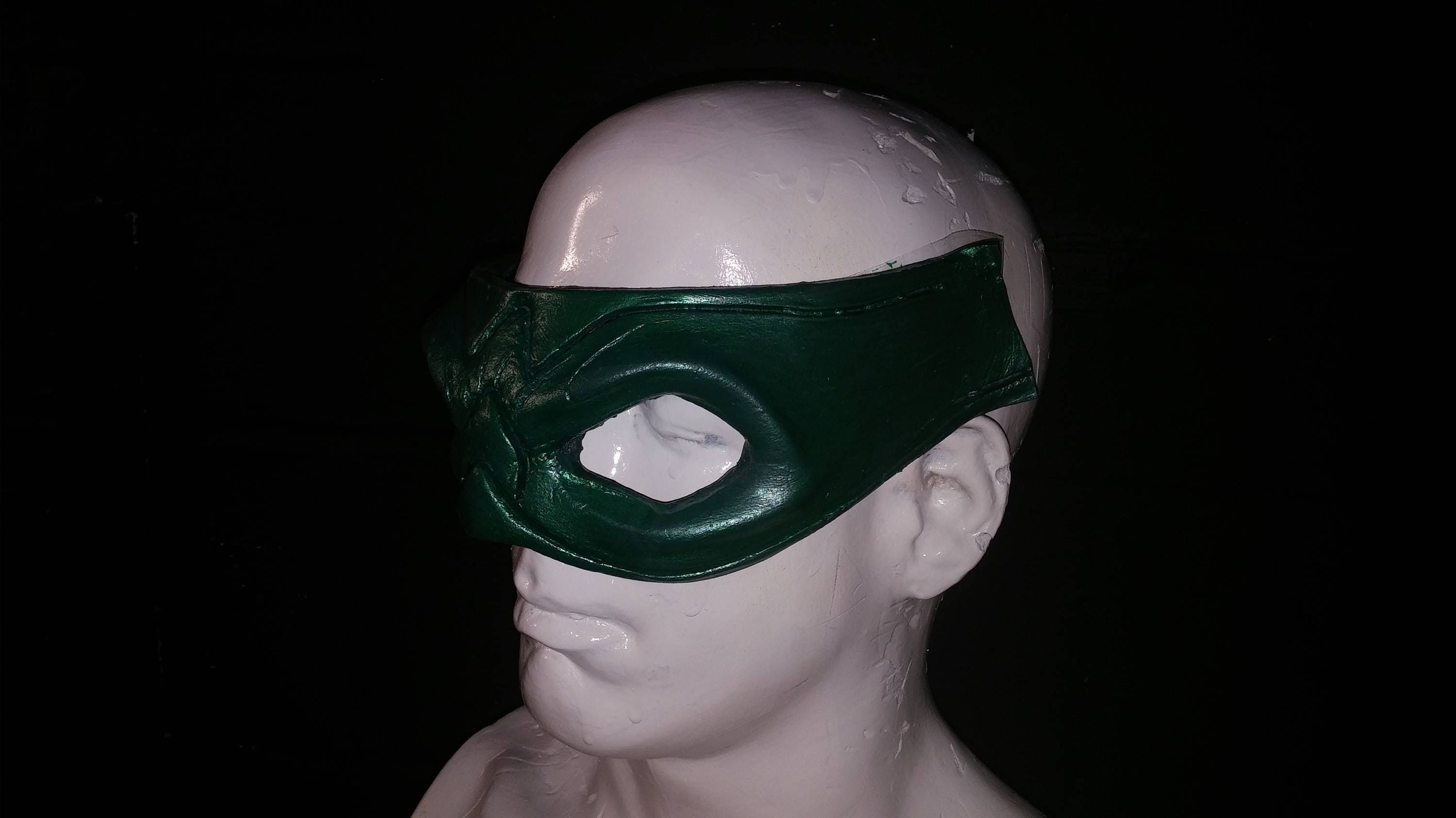 Green Arrow Latex Face-mask - Etsy
