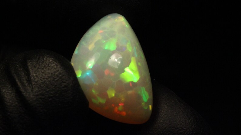 Ethiopian Welo White/purple Opal Cabochon With Strange Honeycomb and ...