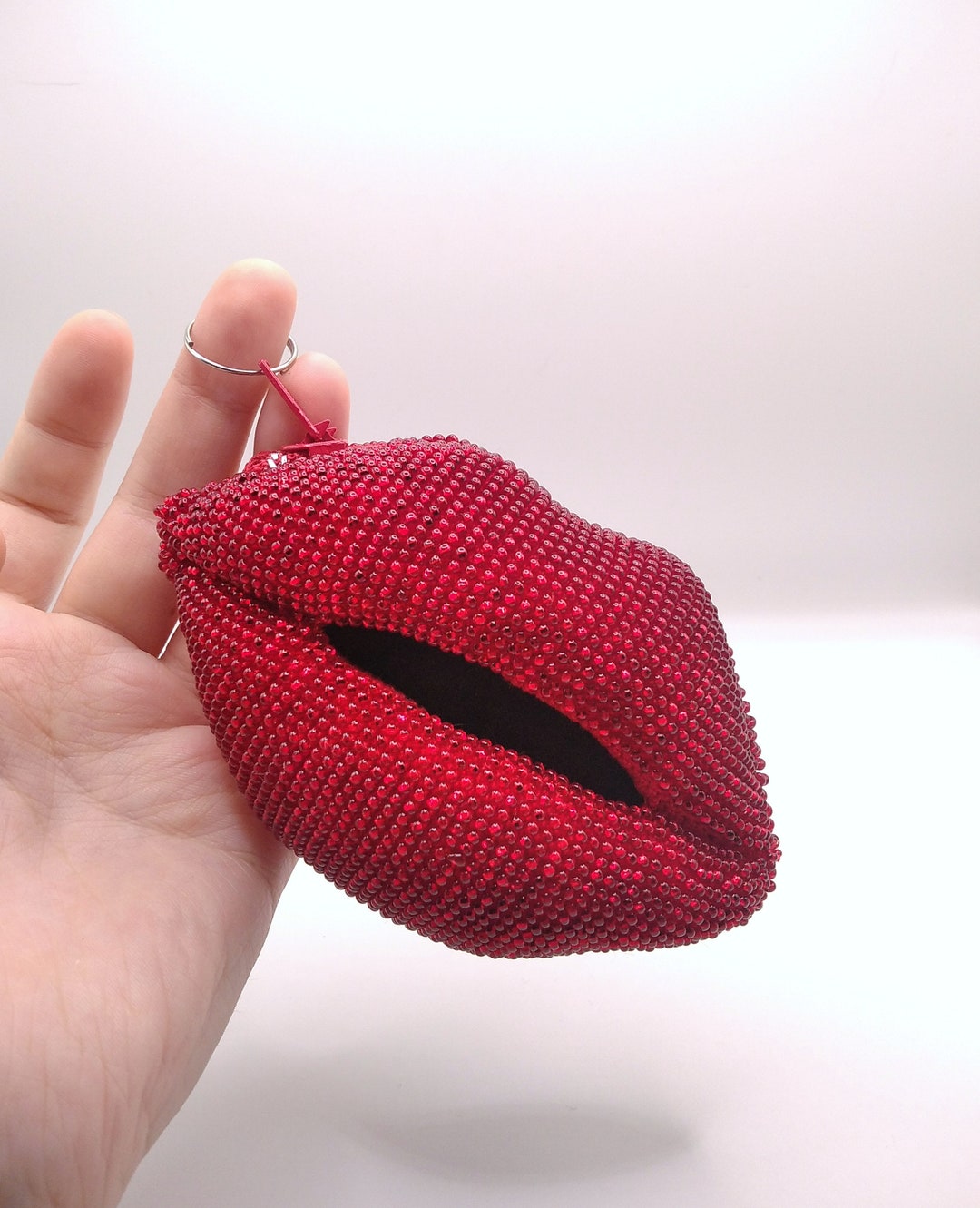 Beaded Red Lips Bag Crochet Mouth Coin Purse Funny Handmade Gift Purse ...