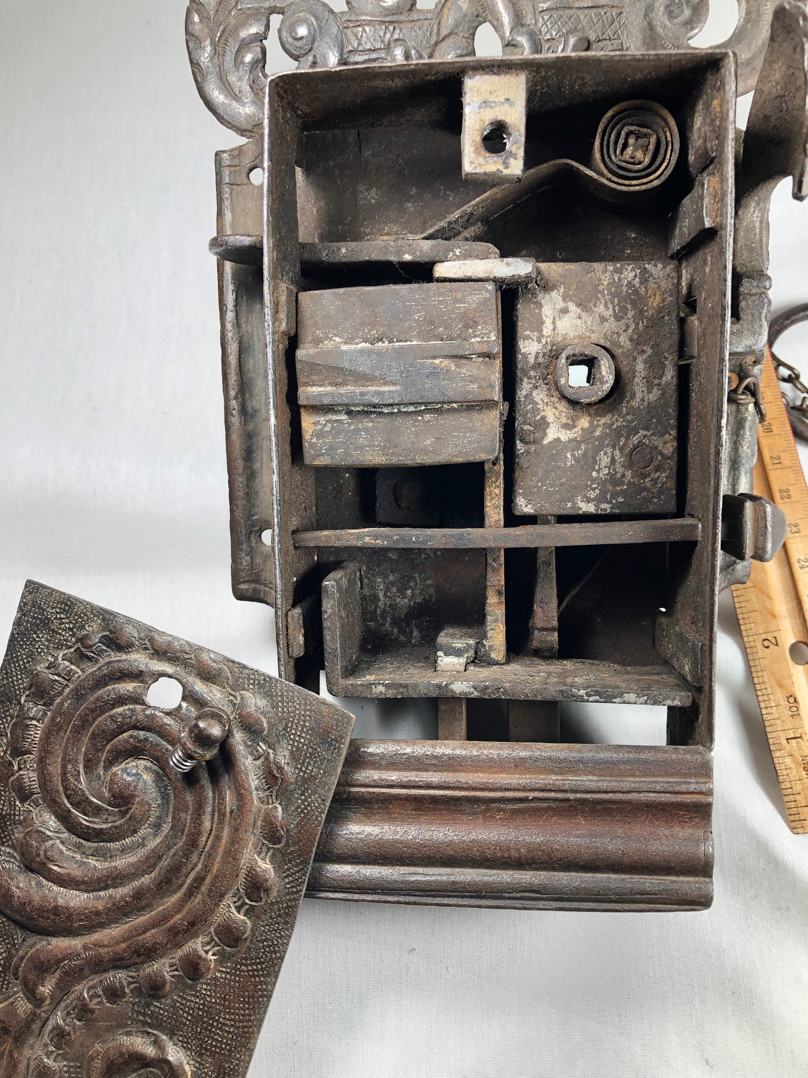 Antique 1700's Ornate Hand Forged Steel Lock & Key - Castle, Church, or ...