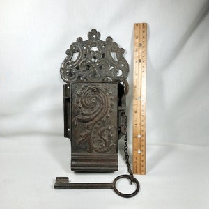 Antique 1700's Ornate Hand Forged Steel Lock & Key - Castle, Church, or ...