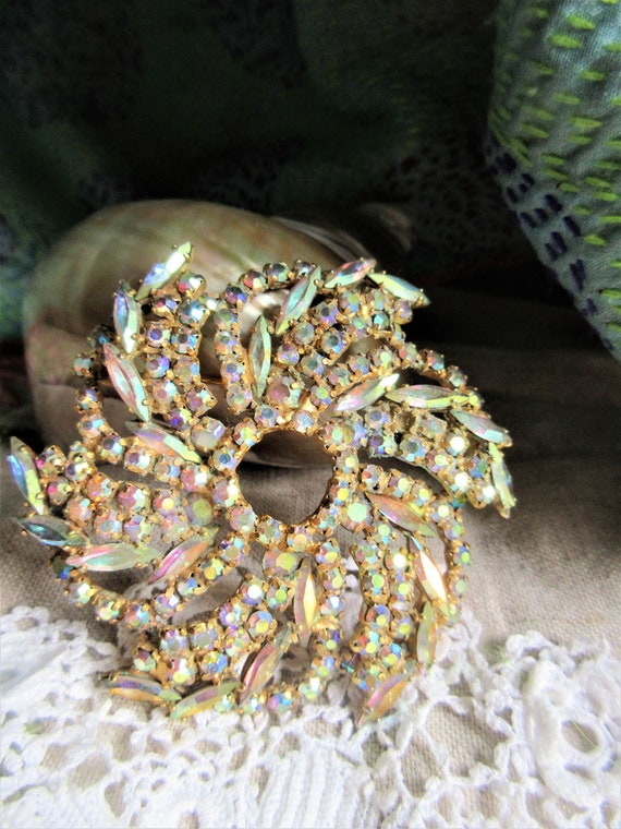 VINTAGE BROOCH 50s - munimoro.gob.pe