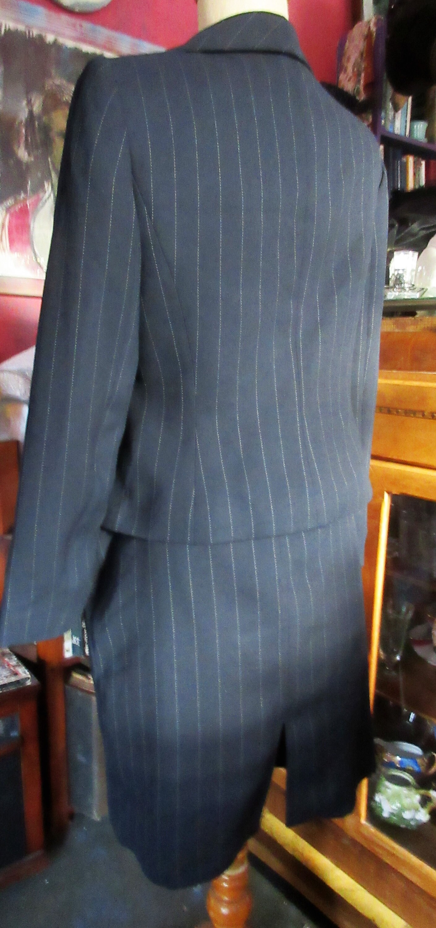 90's Designer Women's Power Suit, Professional Look, Executive, Tahari ...